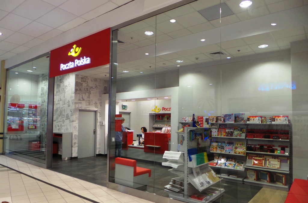 Atrium Targówek z placówką Poczty Polskiej - Real Estate Magazine